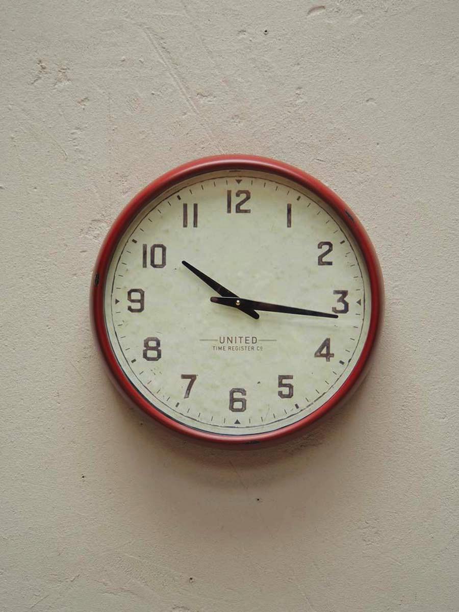 Déco Montagne - Horloge,murale,en,fer,rouge,D40,Chehoma