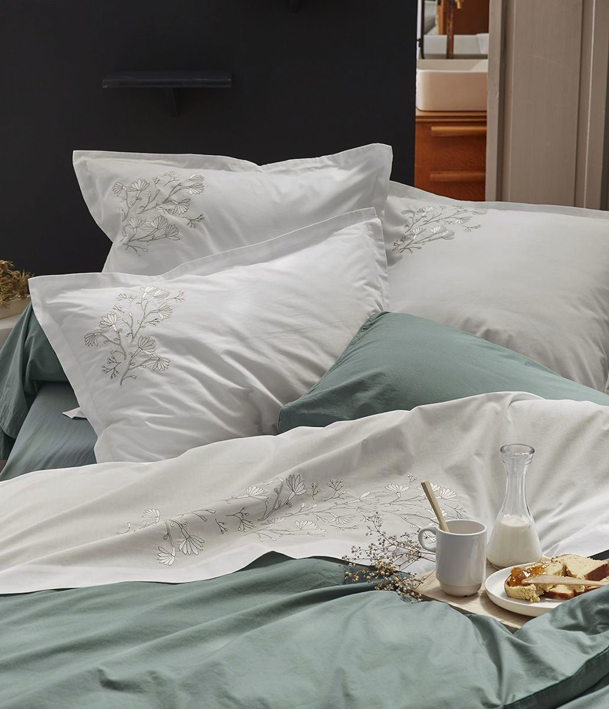 Drap,brodé,Mathilda,240x310,Sylvie,Thiriez